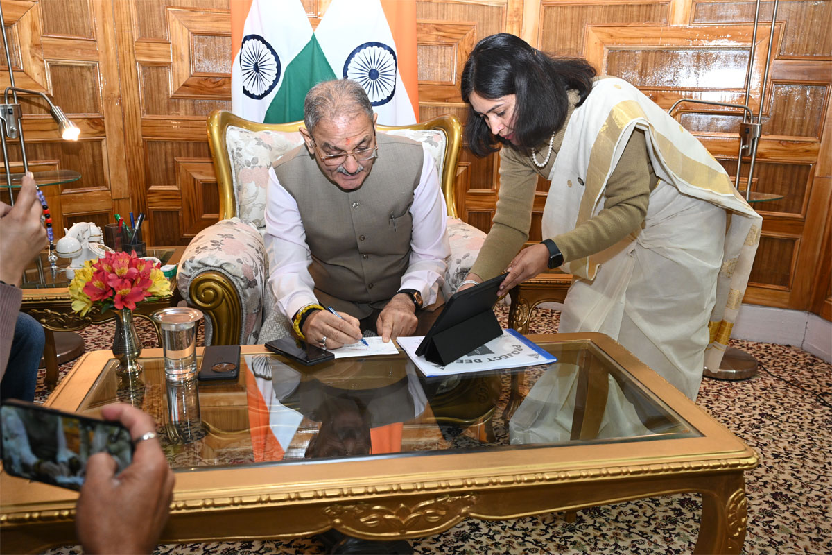 Governor launches Self-Enumeration drive for Census-2027 in Himachal ...